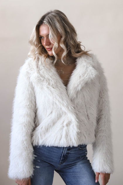Maria Ivory Faux Fur Jacket – 1 Happy Girl